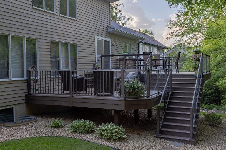 Gator Deck - PHI Decks | 612-399-6744 | www.phiminnesota.com