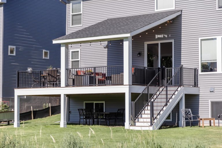 Gator Deck - PHI Decks | 612-399-6744 | www.phiminnesota.com